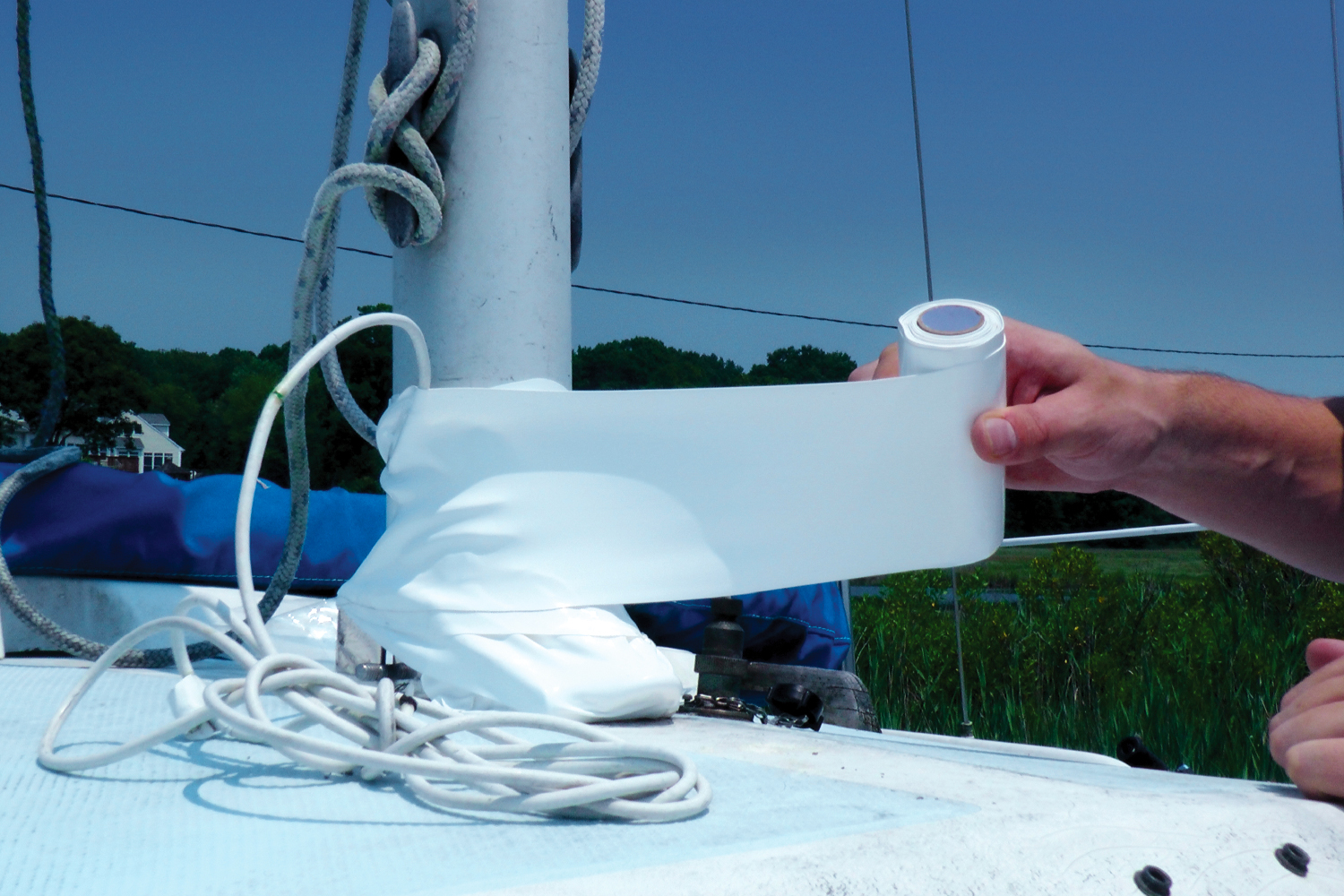 Mast Boot Wrap 4 in x 10 ft - Tommy Tape Self-Fusing Silicone